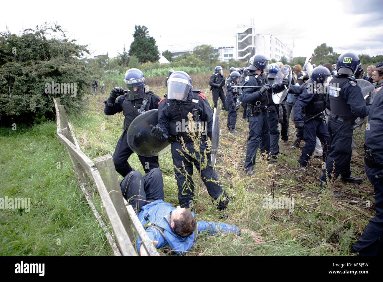 Frontline change hi-res stock photography and images - Alamy