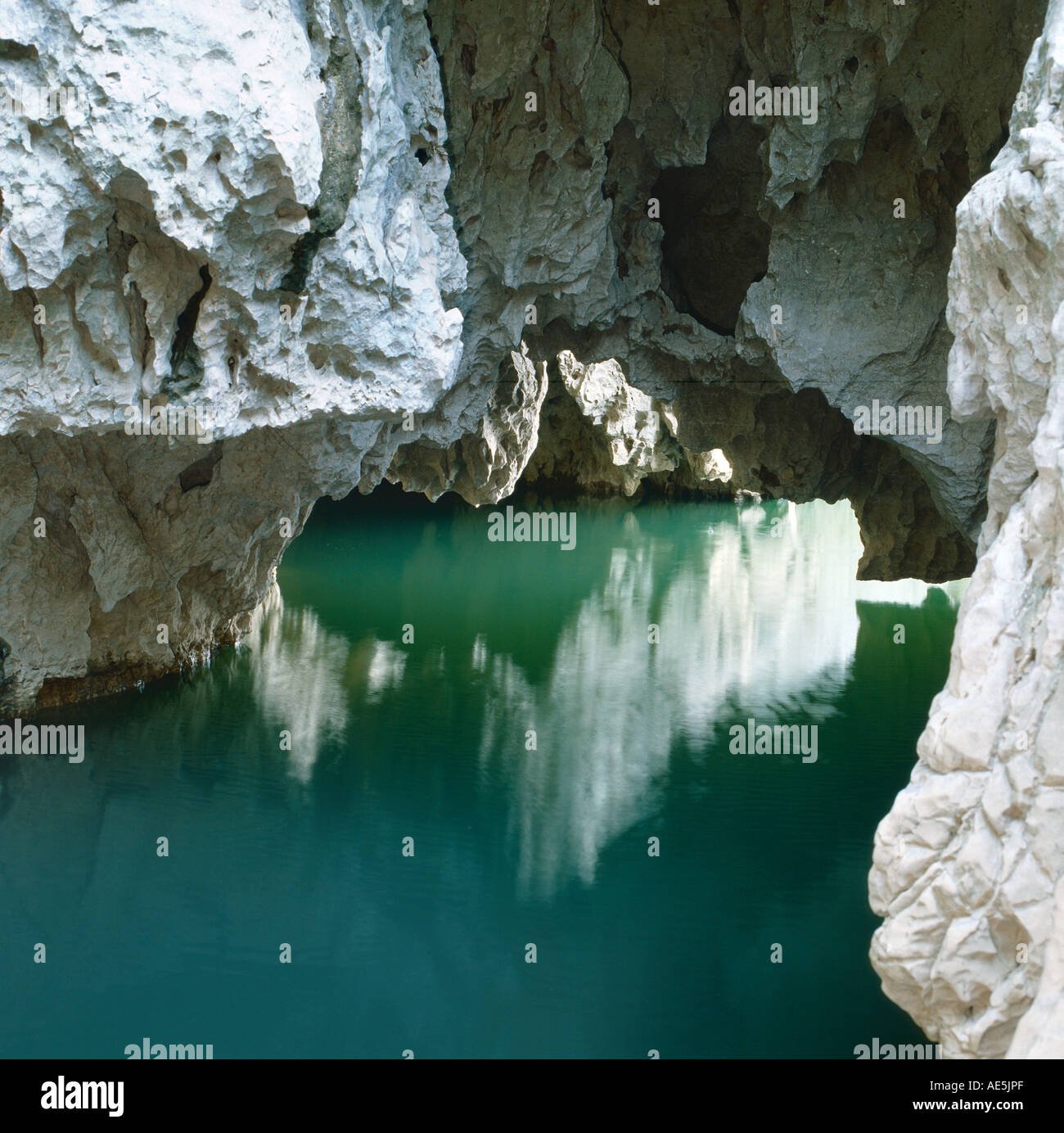 Grotto of hi-res stock photography and images - Alamy