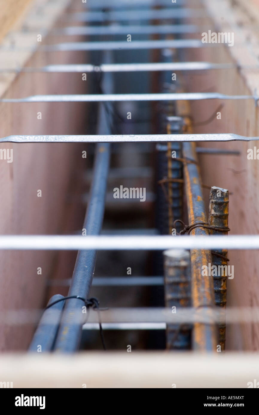 Pouring concrete rebar hi-res stock photography and images - Alamy