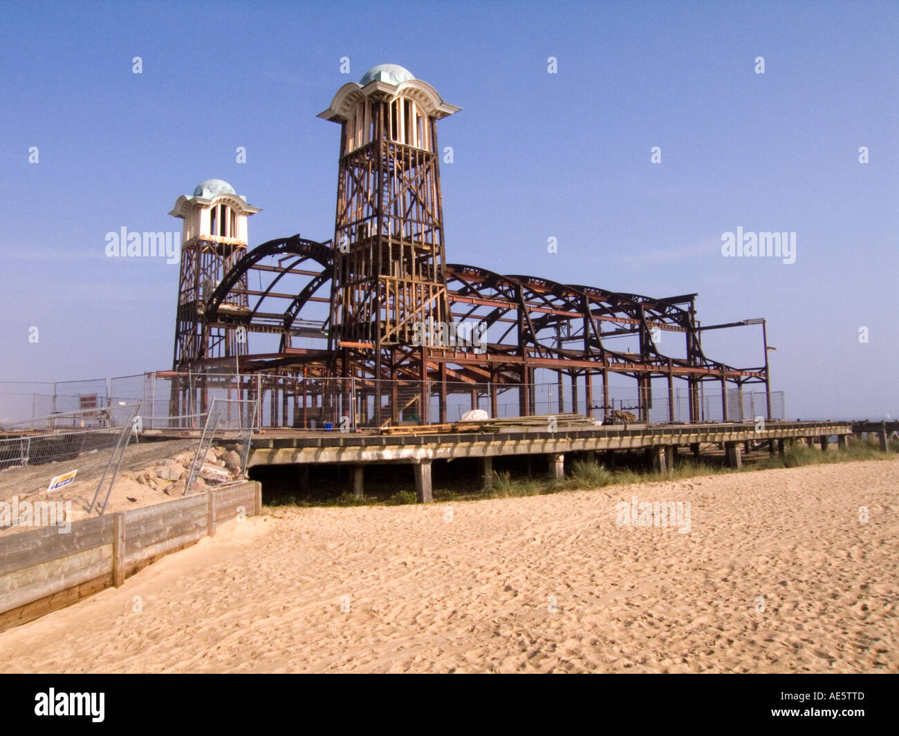 Wellington Pier restoration, Great Yarmouth, Norfolk Stock Photo - Alamy