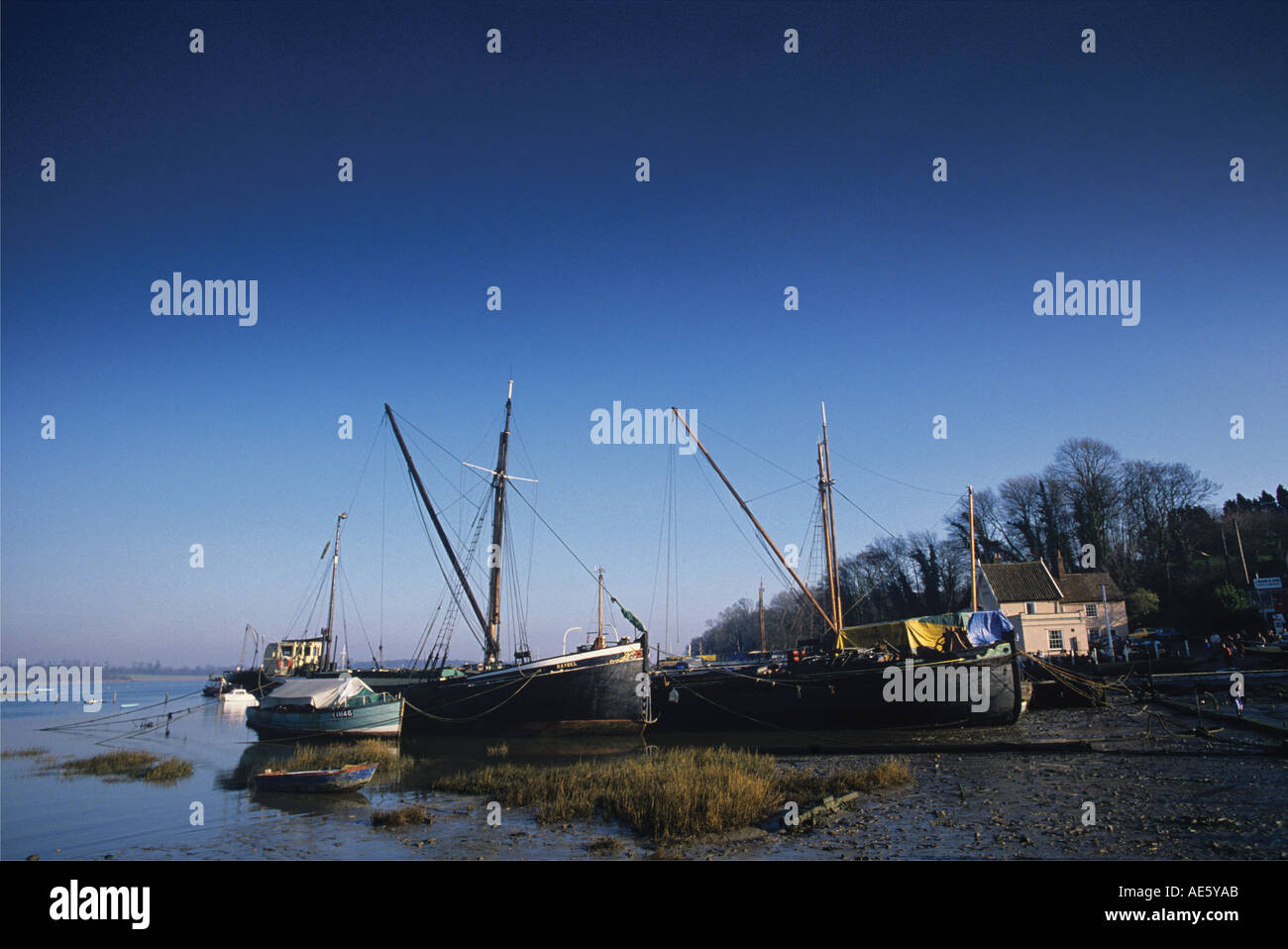 Pin mill barge hi-res stock photography and images - Alamy