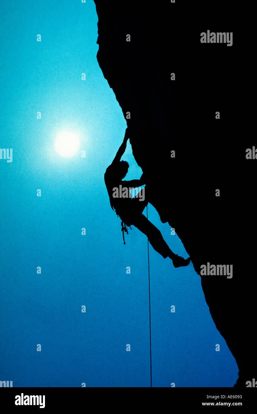 Rock climbing uk hi-res stock photography and images - Alamy