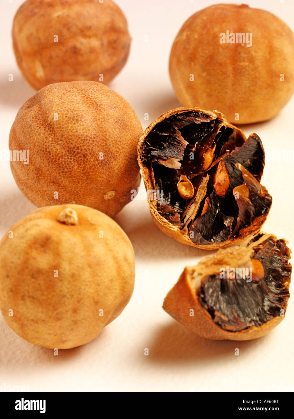 Dried limes hi-res stock photography and images - Alamy