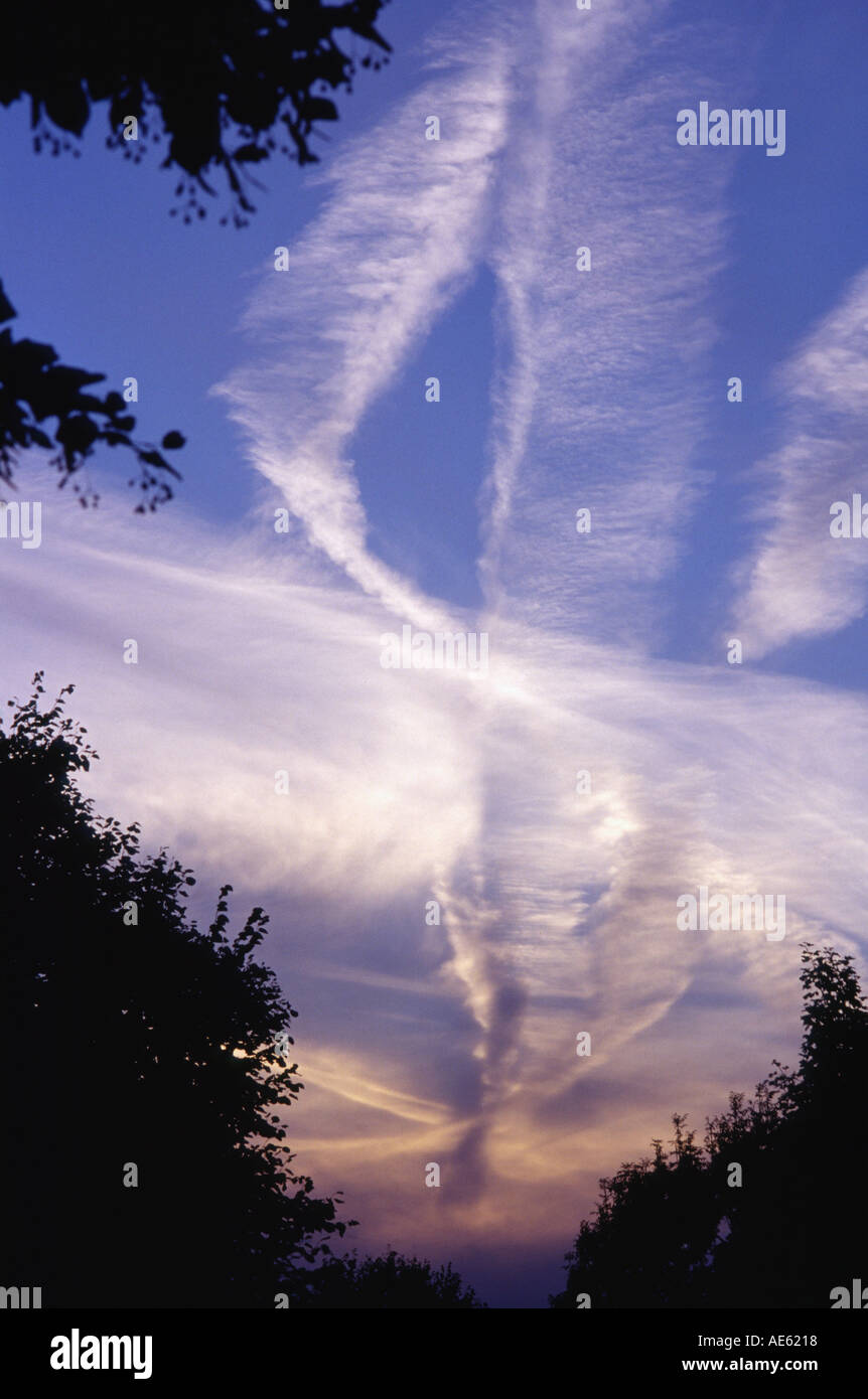 Photo copyright Pete Millson 020 8888 4440 UK Twisting cloud formation ...