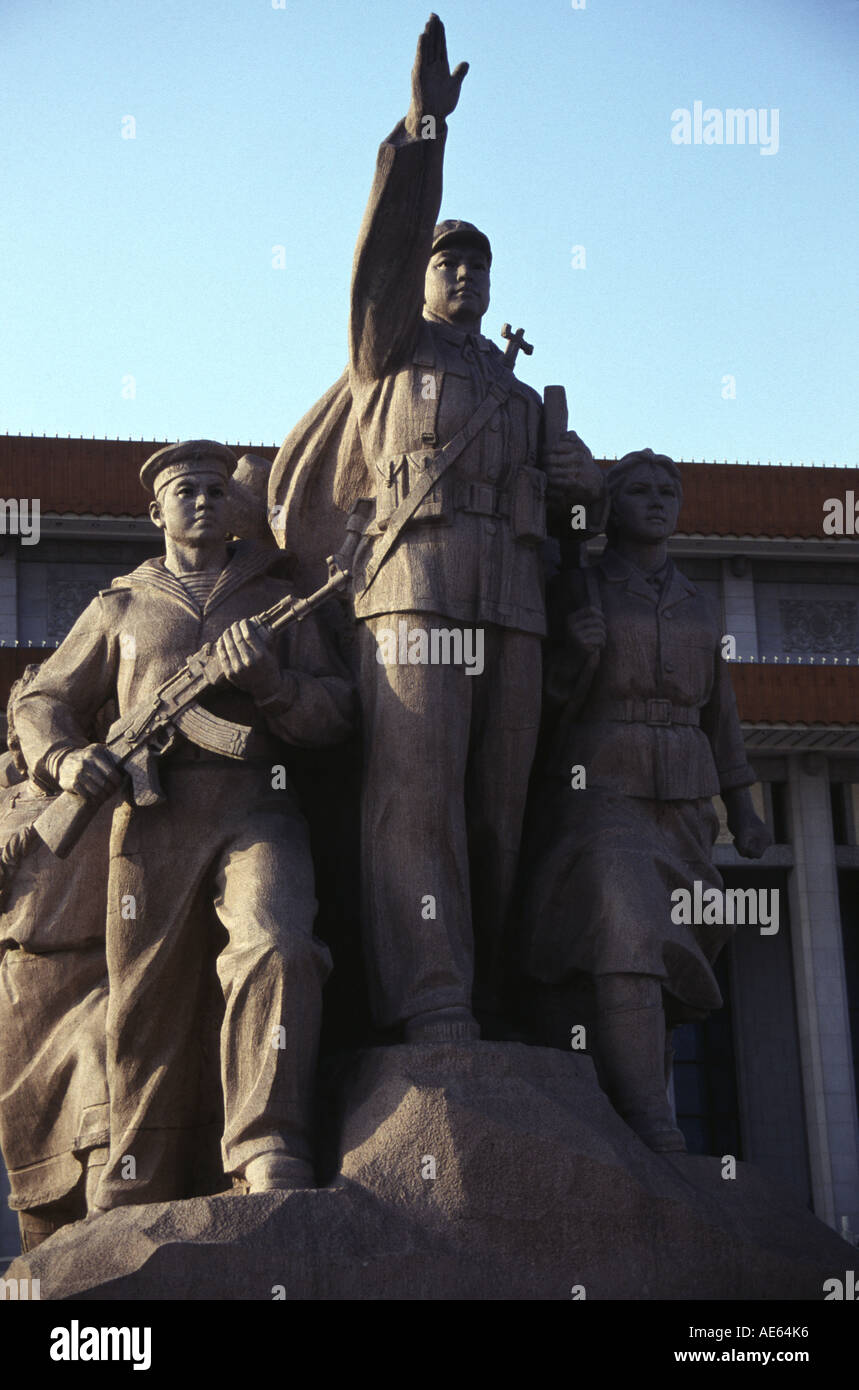 Mao zedong mausoleum soldier tiananmen hi-res stock photography and ...