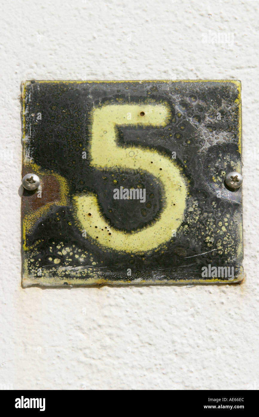 Five 5 number concept numerate Stock Photo - Alamy