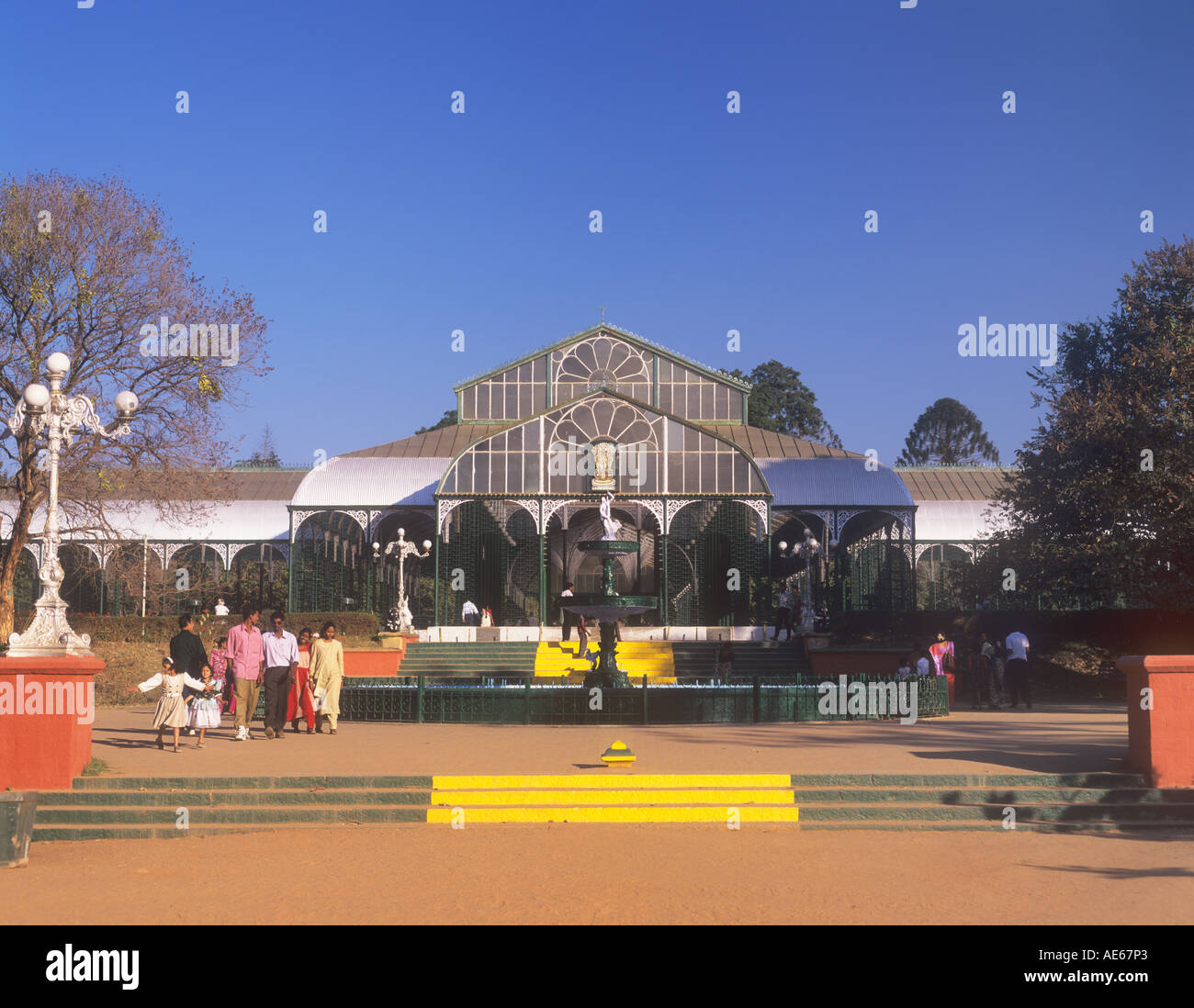 Lalbagh botanical garden bangalore hi-res stock photography and images ...