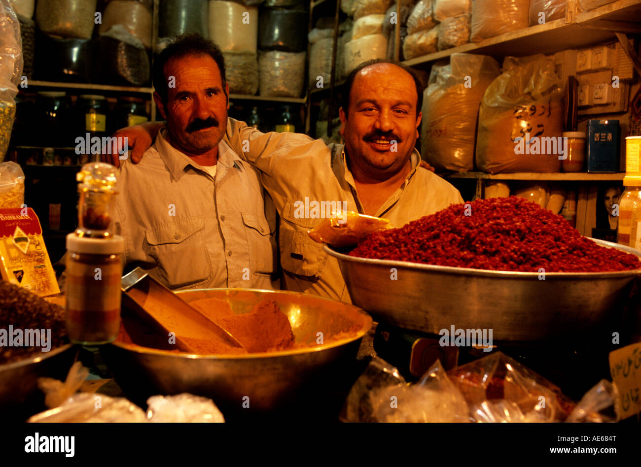 Bazaar e bozorg, esfahan hi-res stock photography and images - Alamy