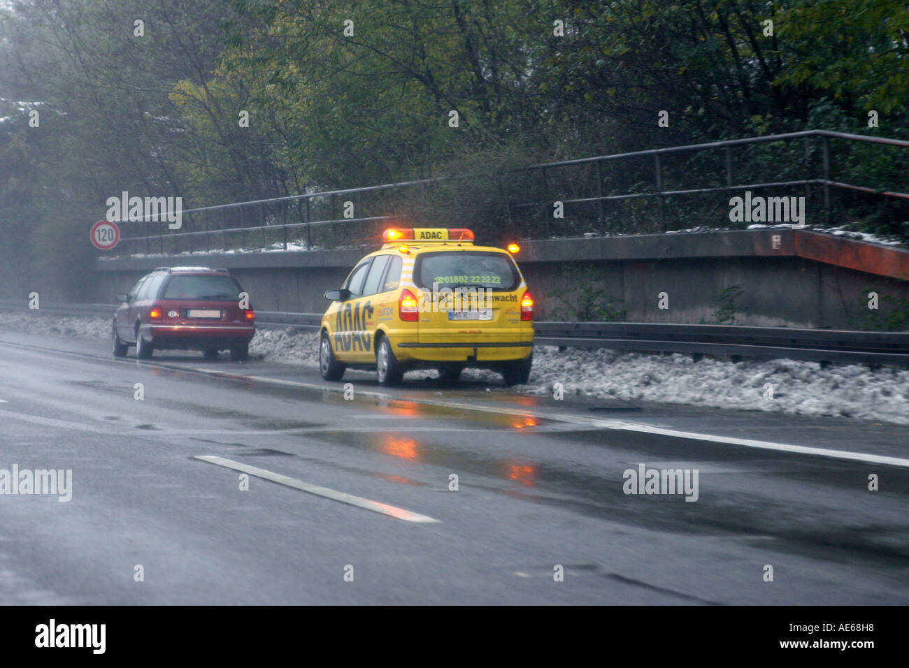 Breakdown Kit High Resolution Stock Photography and Images - Alamy