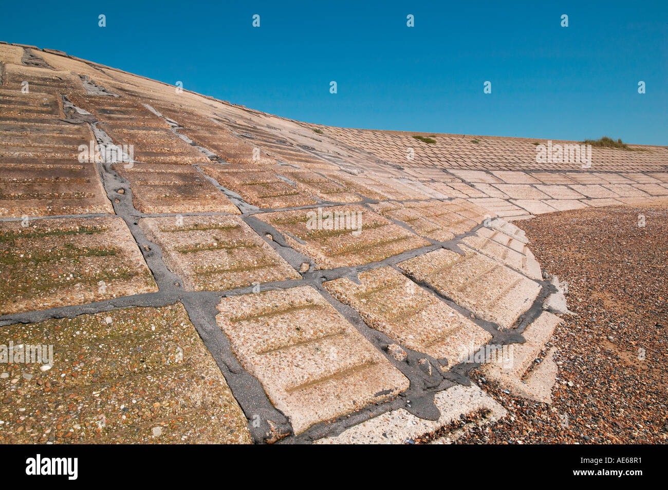 seawall mersea island Stock Photo - Alamy
