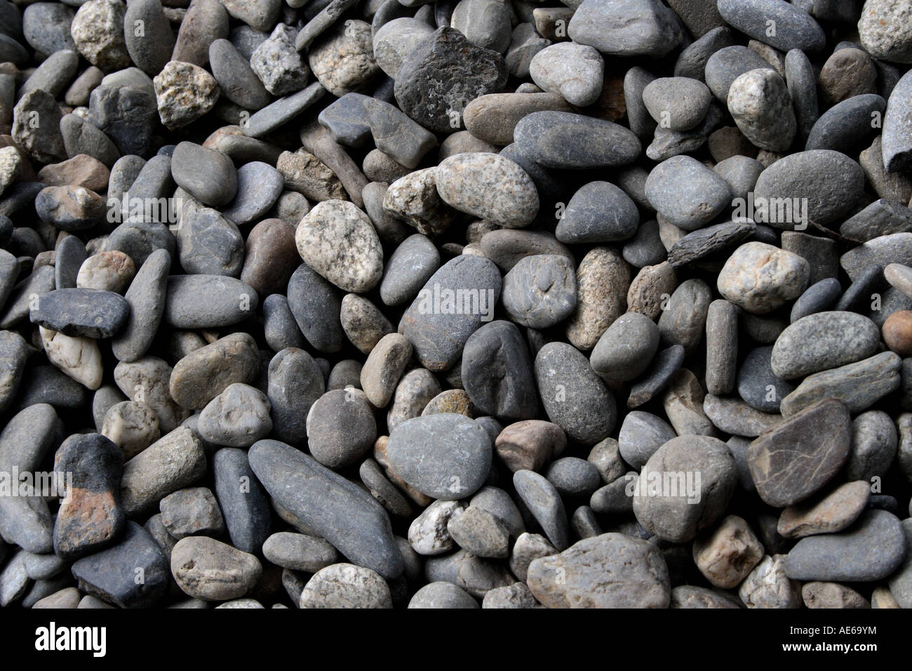 Round pebbles different colour pebbles hi-res stock photography and ...