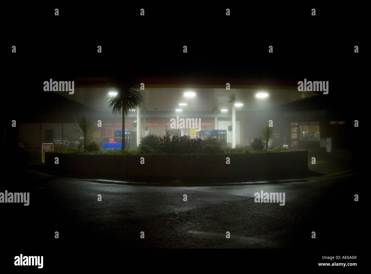 Garage at night Stock Photo - Alamy