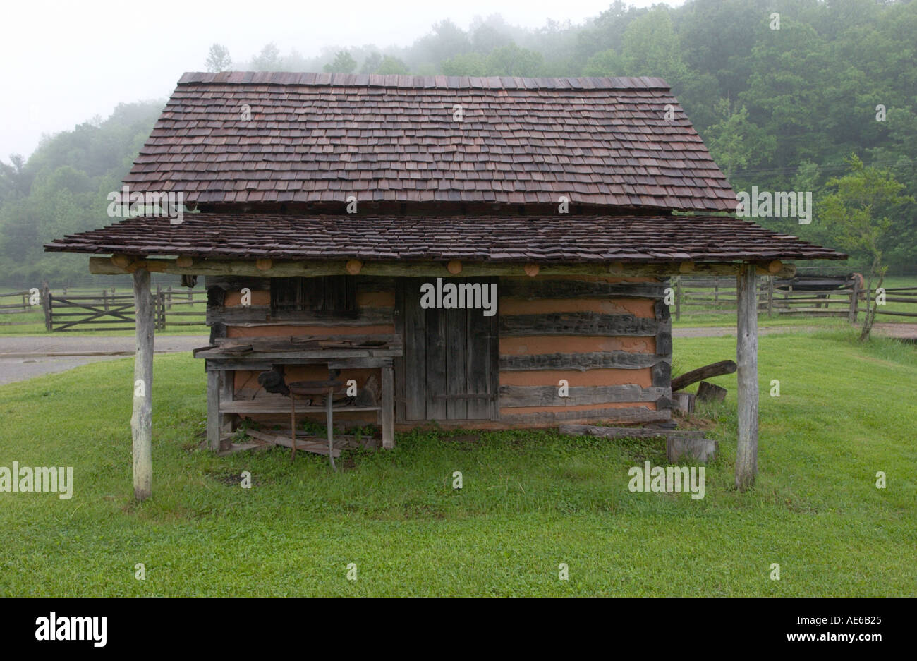 Old building on foggy morning Blue Ridge Farm Museum Va USA Stock Photo ...