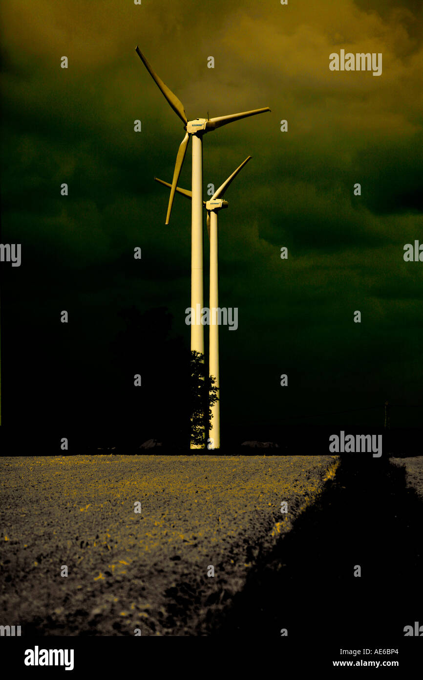 Huge giant wheels hi-res stock photography and images - Alamy