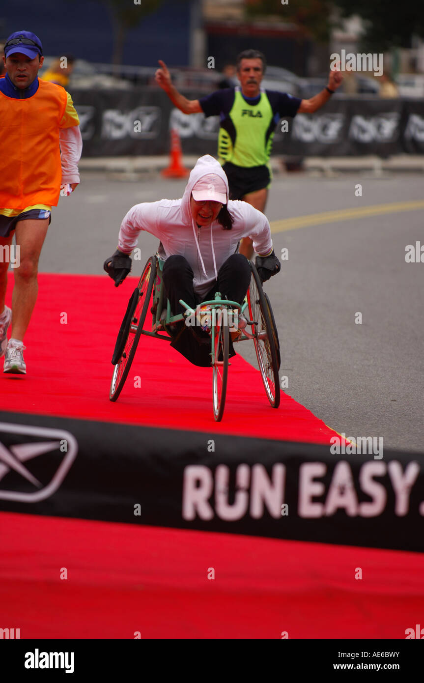 handicaped runner buenos aires 10km august 2007 Stock Photo - Alamy