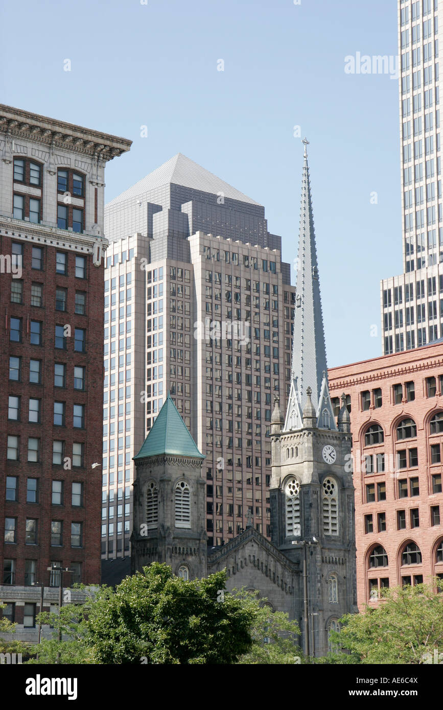 Cleveland public square hi-res stock photography and images - Alamy