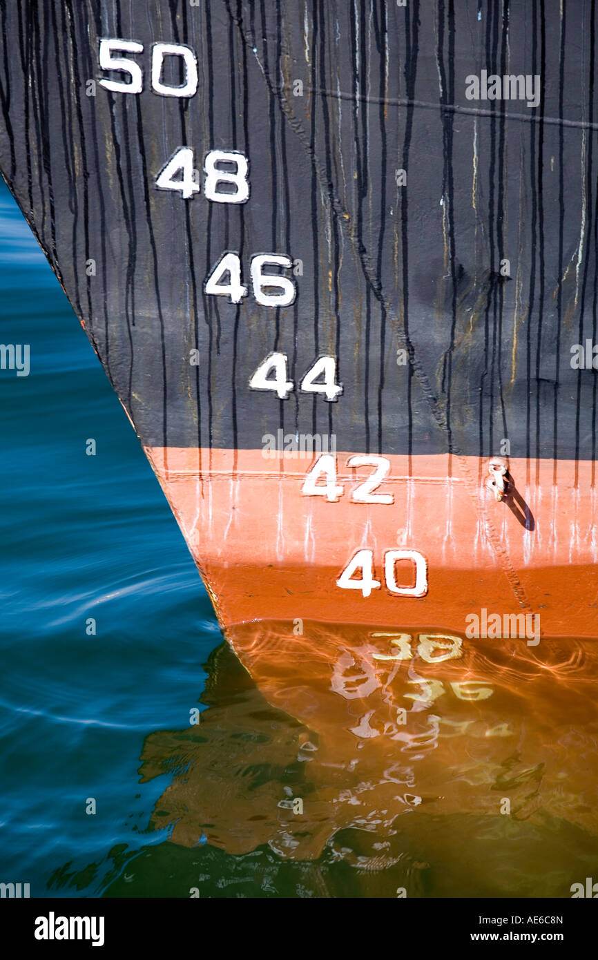 Ship sea level Stock Photo - Alamy