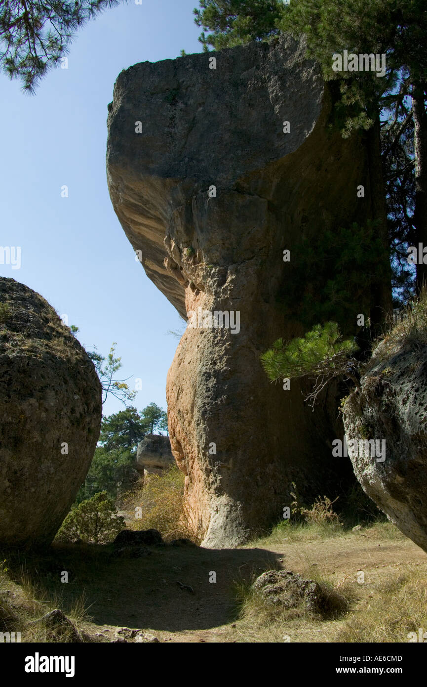 La Ciudad Encantada, karst limestone outcrop park, New Castile ...