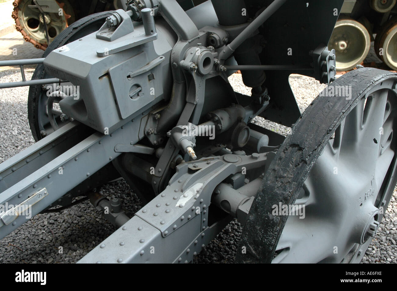 German field-howitzer WA leFH18M 105 mm calibre Stock Photo - Alamy