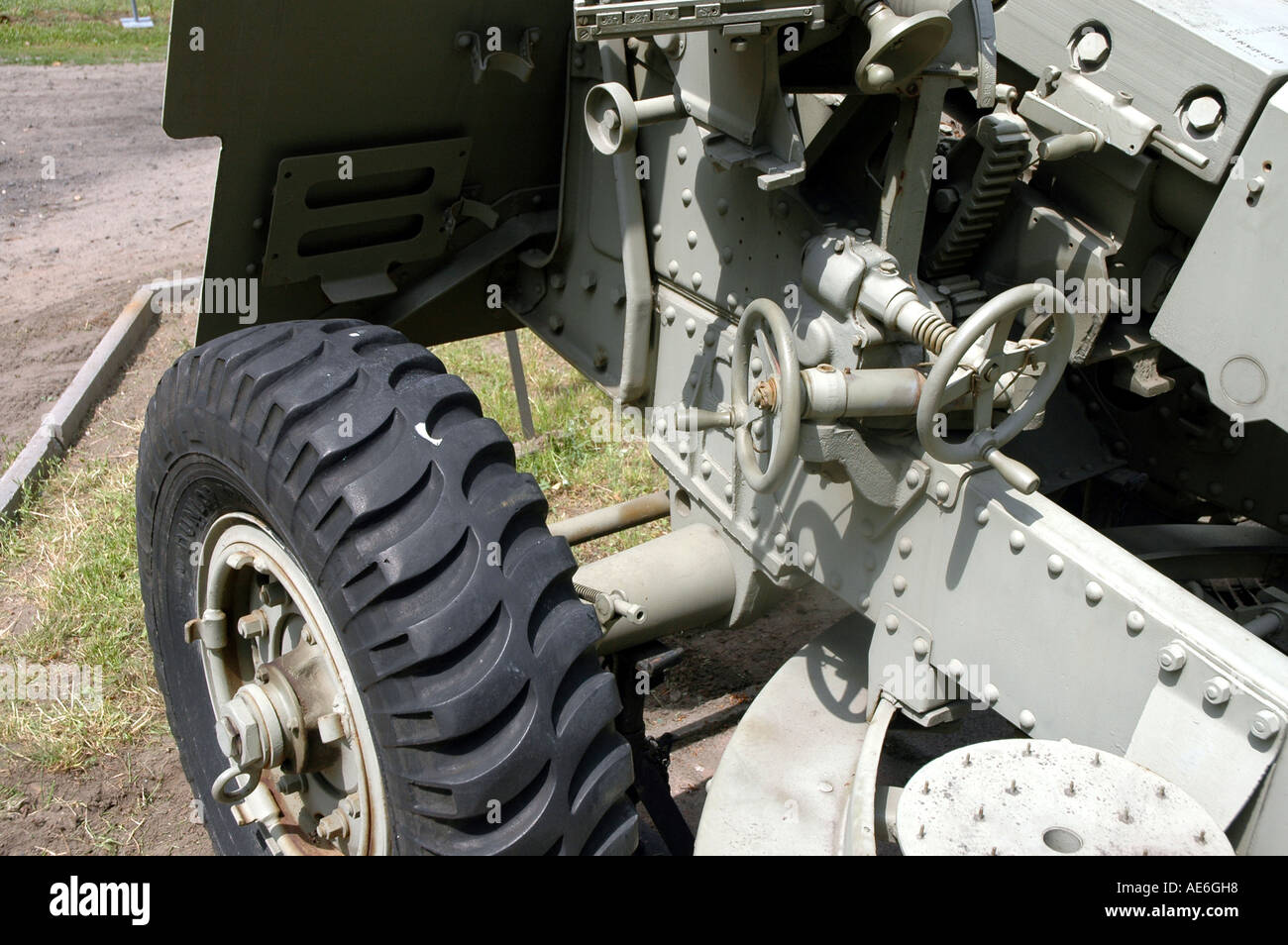 Canadian howitzer mk-2 87,6 mm calibre Stock Photo - Alamy