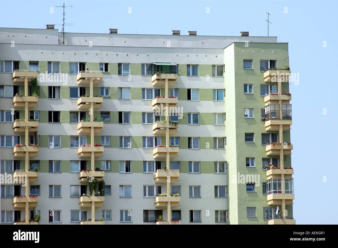 Standard flats hi-res stock photography and images - Alamy