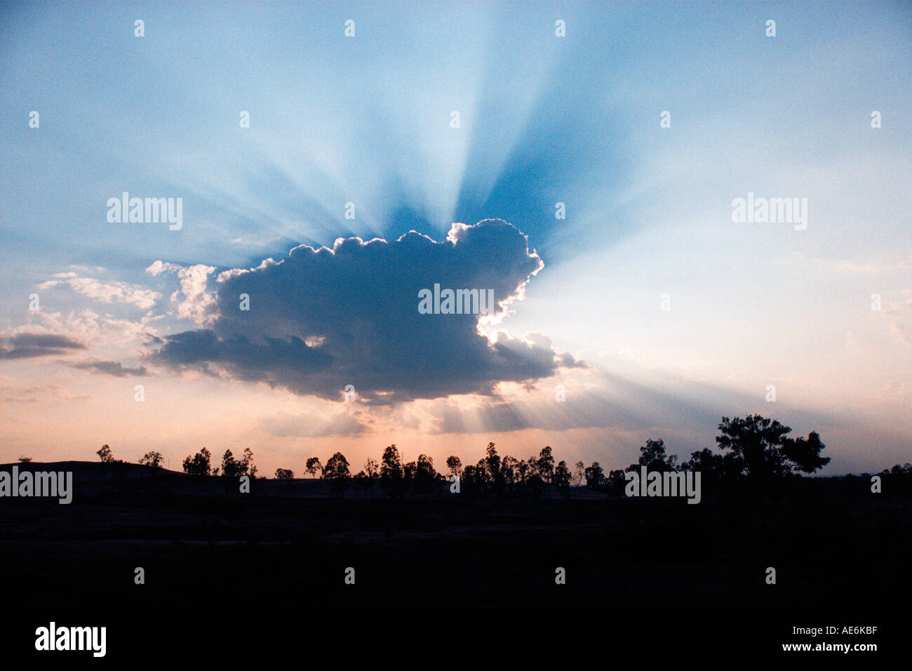 RHS71003 Sunset sunrise sunrays cloud with silver lining hope life ...