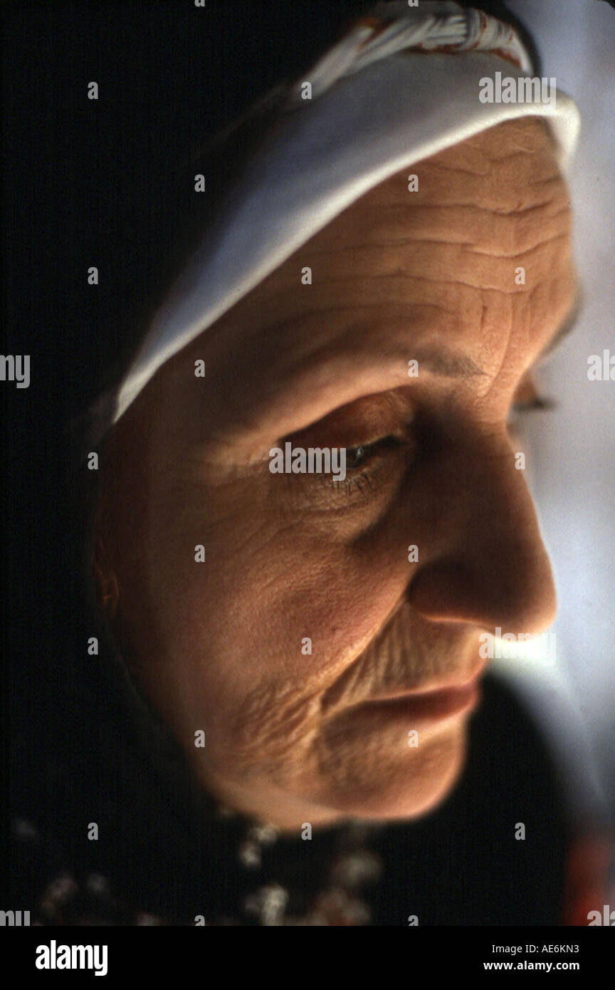 Bulutlari beklerken Year 2006 Director Yesim Ustaoglu Rüchan Caliskur ...