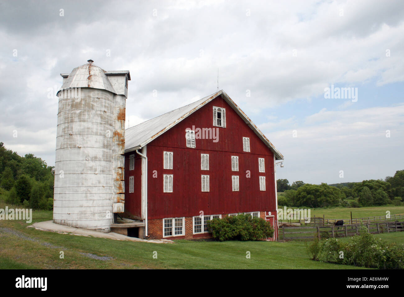 Red Barn and Grain Silo on a Rural Farm in Westminster Maryland USA ...