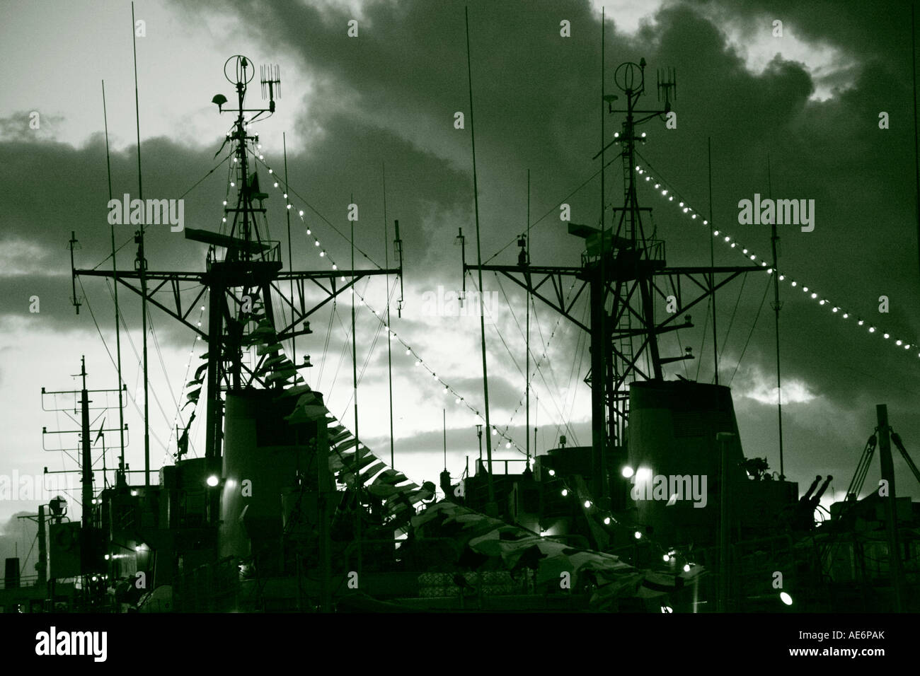 Warships at night hi-res stock photography and images - Alamy