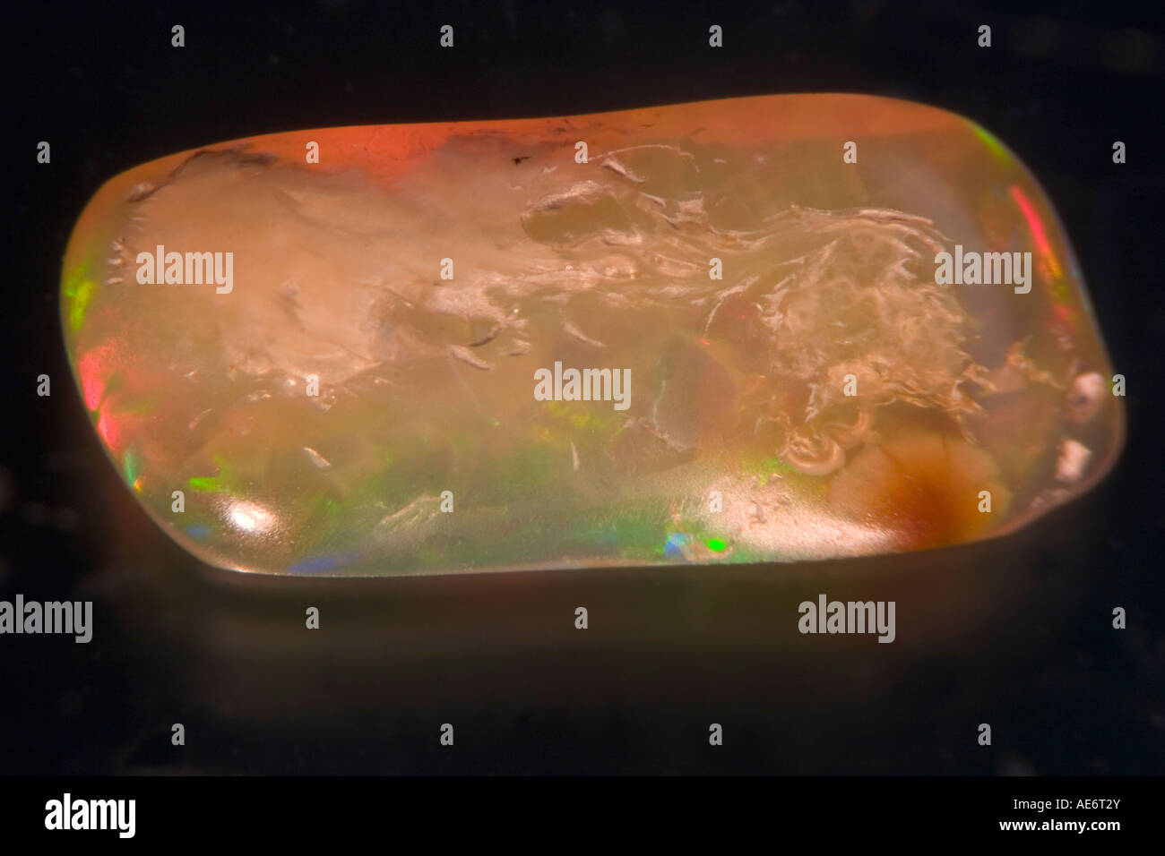 Mojave Desert Opal Stock Photo - Alamy