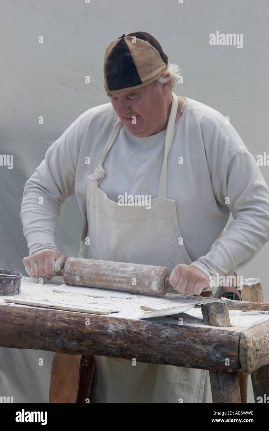 Baker method hi-res stock photography and images - Alamy
