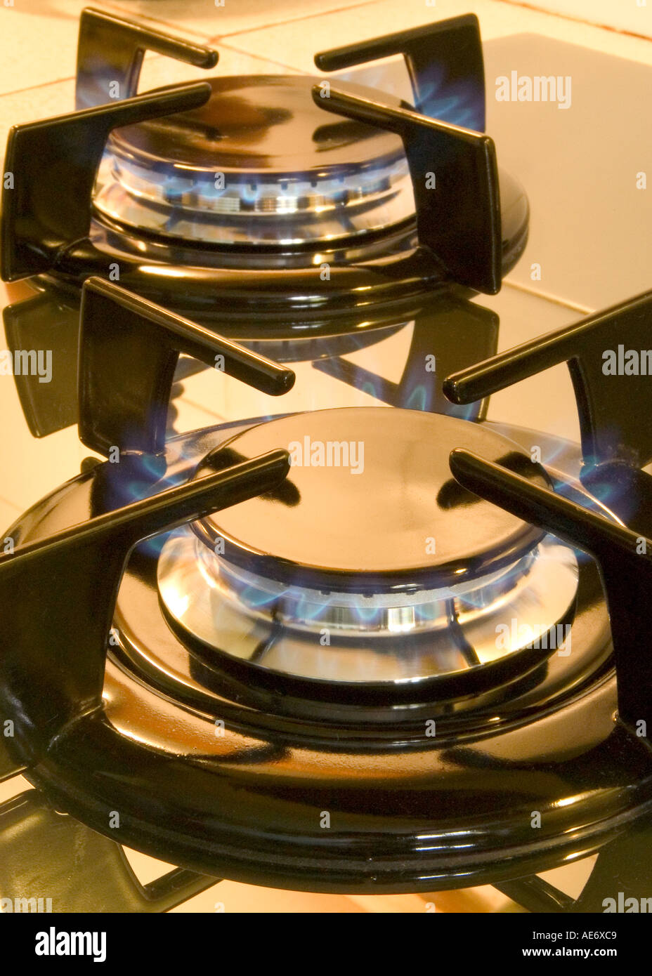 Lit gas ring alight hi-res stock photography and images - Alamy