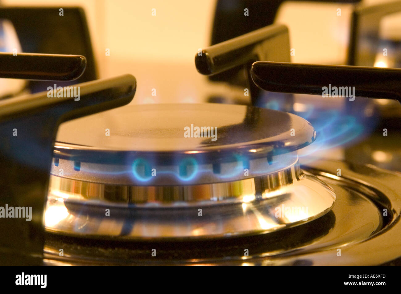 Energy bill gas ring hi-res stock photography and images - Alamy