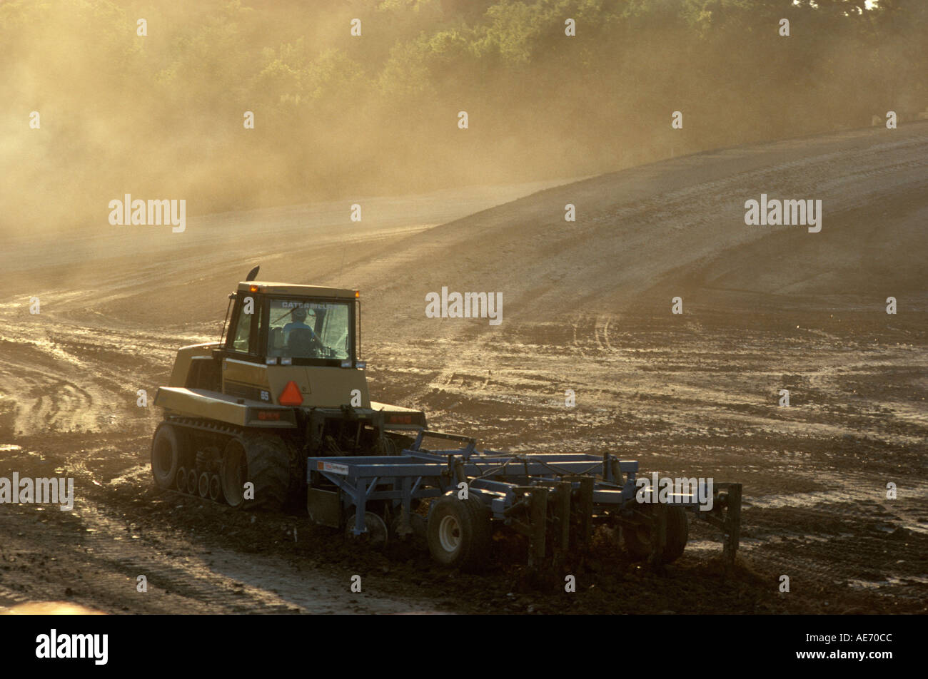 Tractor Caterpillar High Resolution Stock Photography and Images - Alamy