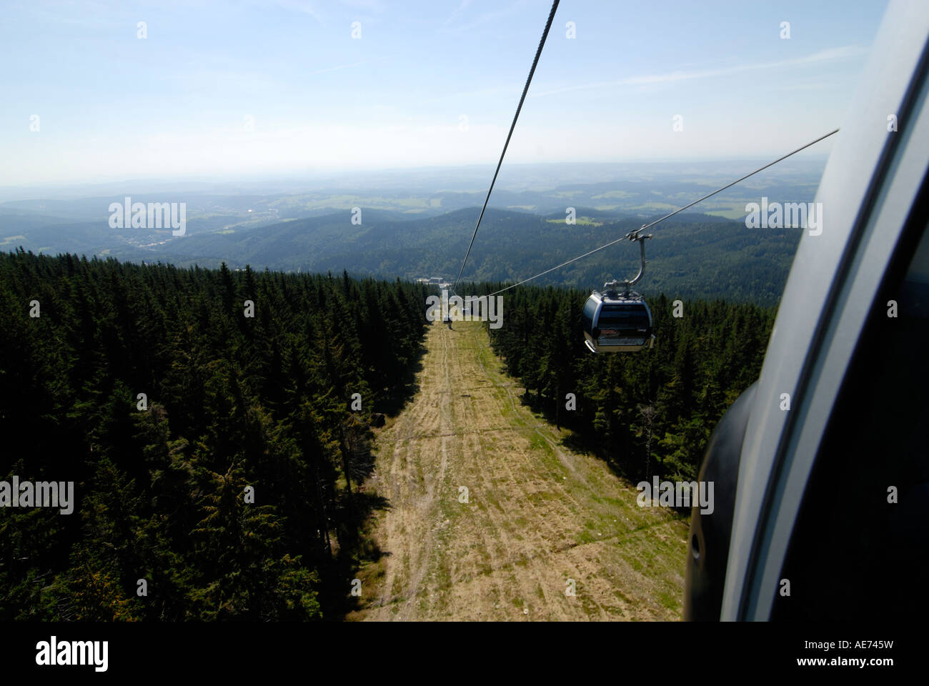 Mount black hi-res stock photography and images - Alamy