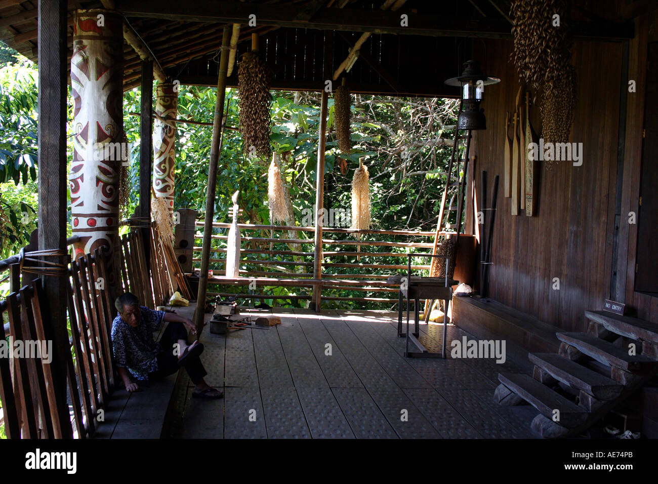 Orang Ulu Longhouse, Sarawak, Borneo, Malaysia Stock Photo - Alamy