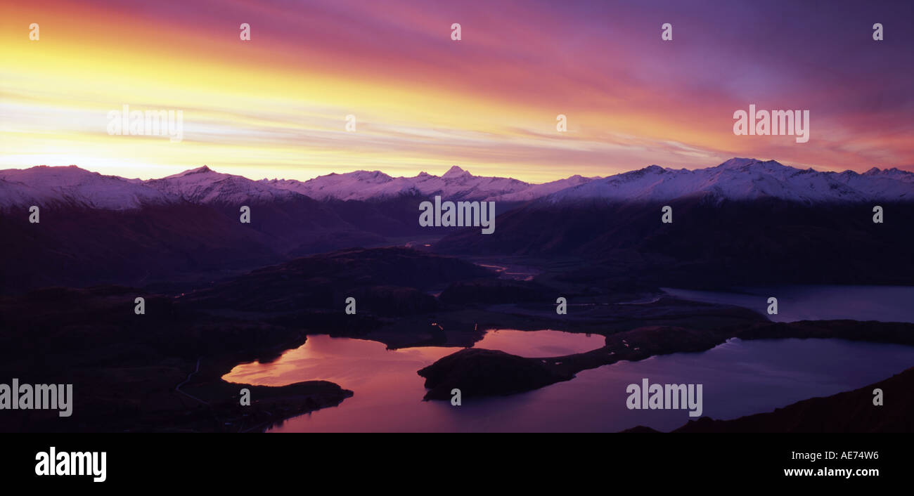 Mt aspiring national park lake wanaka hi-res stock photography and ...