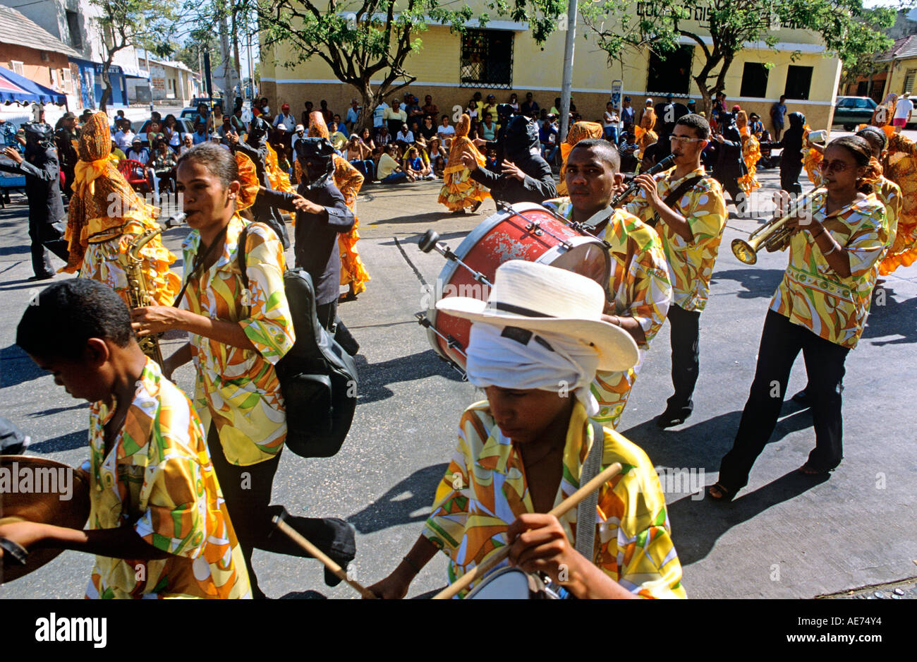 Musicians Carnival Barranquilla Colombia Stock Photo - Alamy
