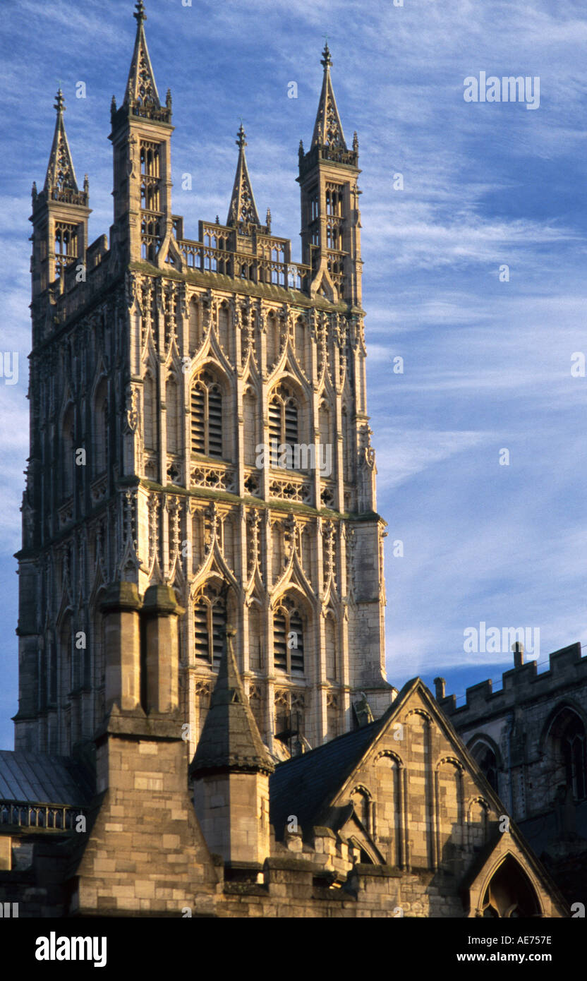 Gloucester cathedral tower hi-res stock photography and images - Alamy