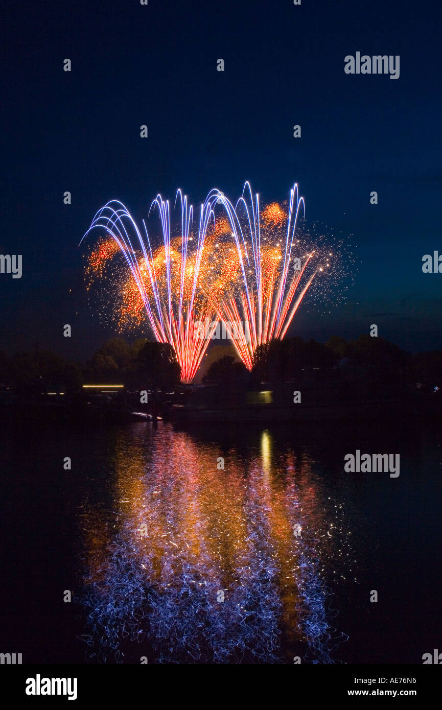 Firworks night hi-res stock photography and images - Alamy