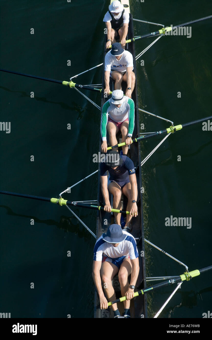 Oxford and cambridge rowing competition hi-res stock photography and ...