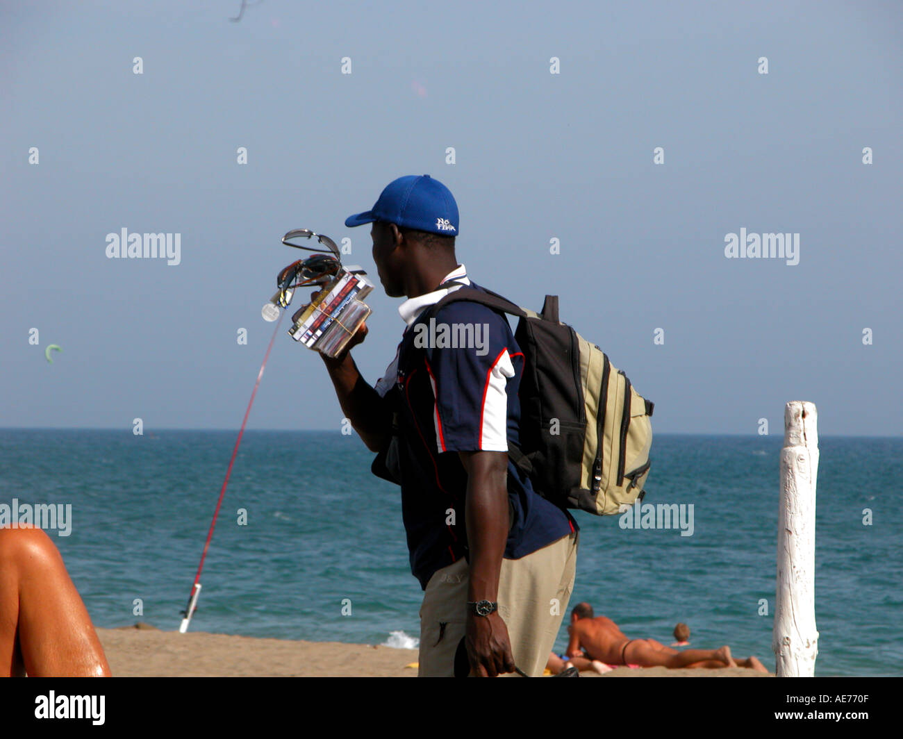 Looky looky man hi-res stock photography and images - Alamy