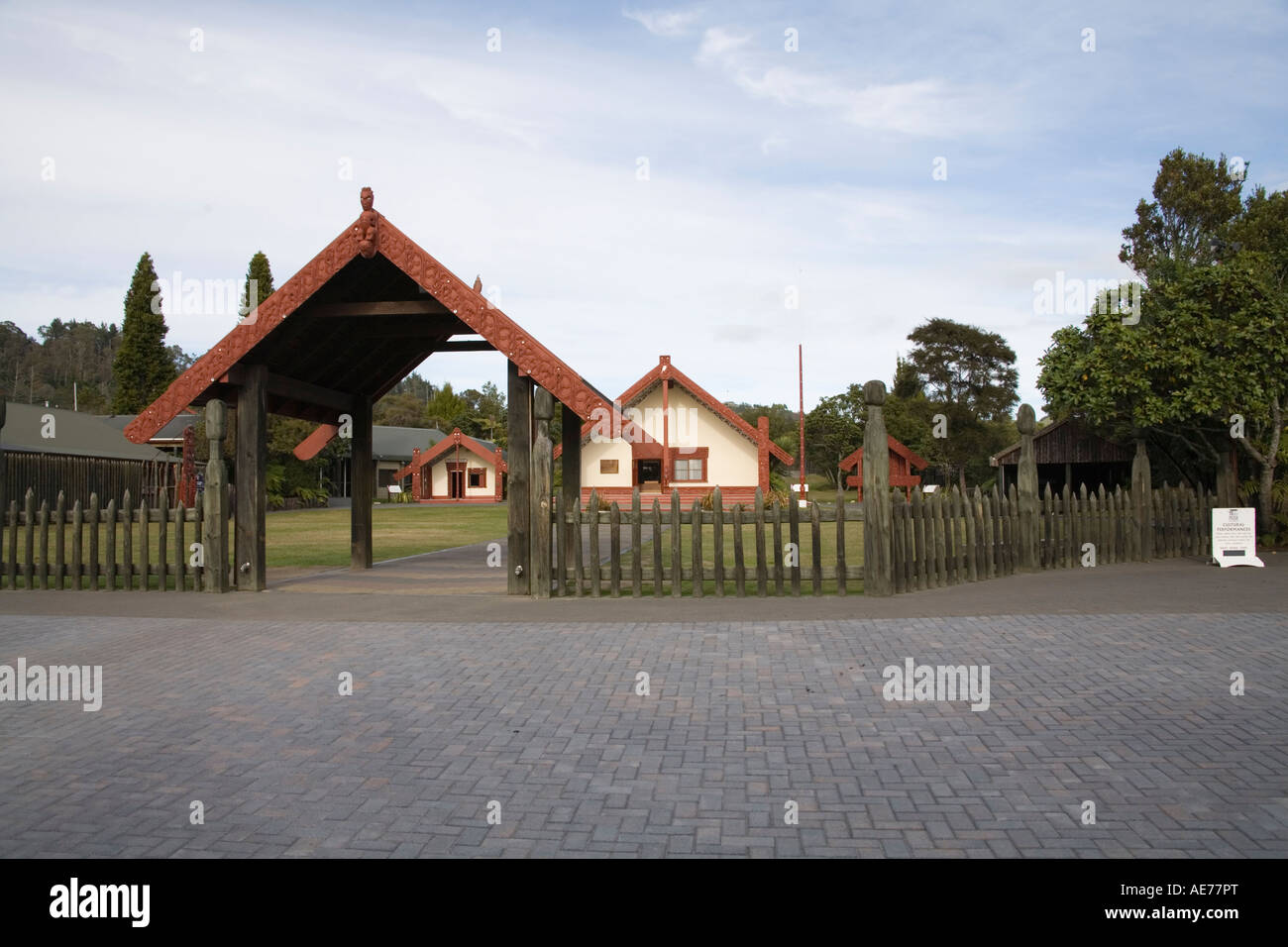 Maori marae wharenui hi-res stock photography and images - Alamy