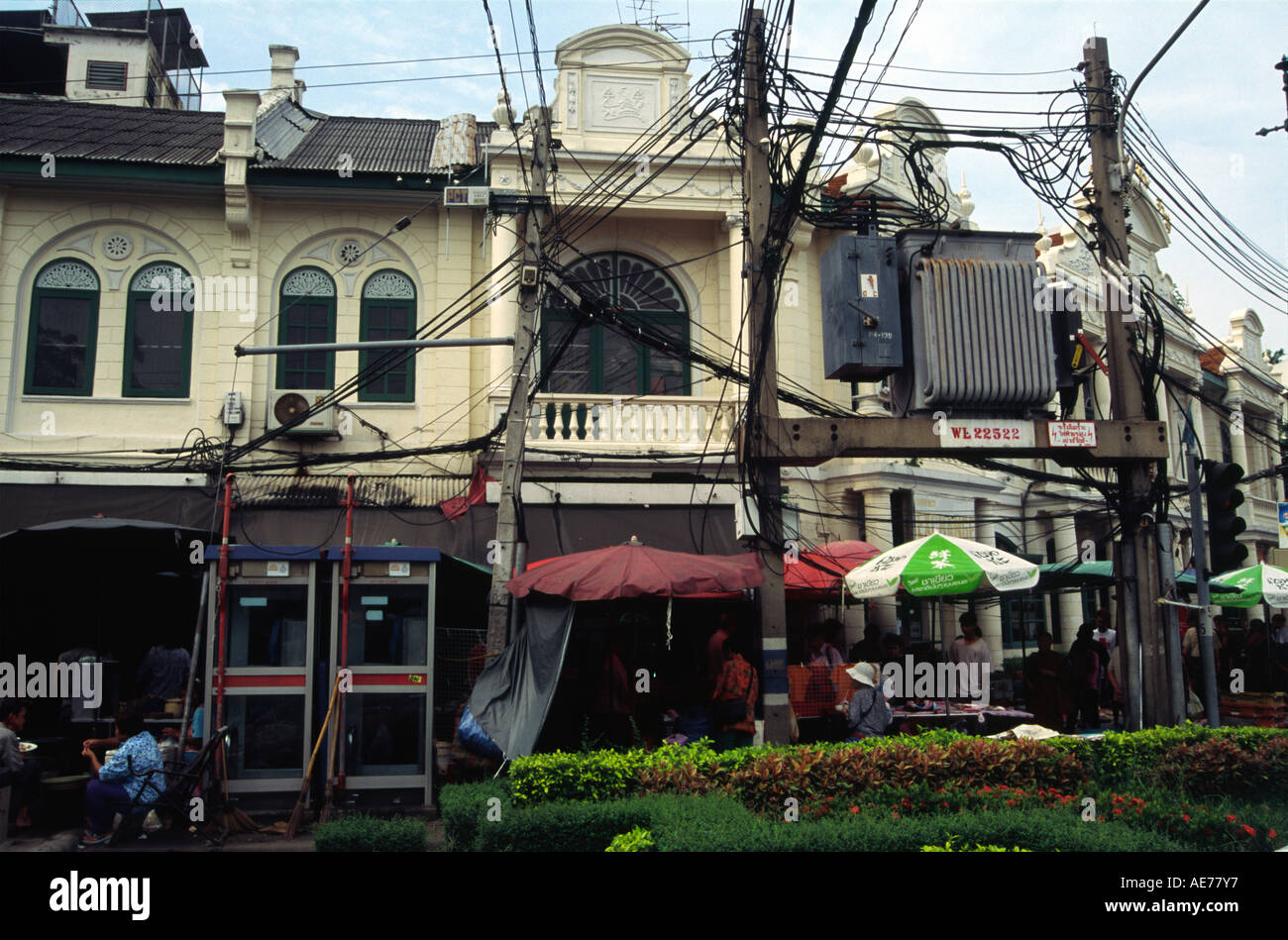 Tha chang road hi-res stock photography and images - Alamy