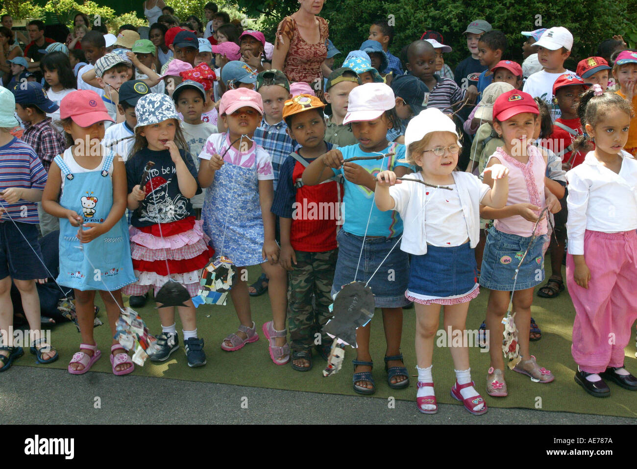 Group of nursery school children outside Stock Photo - Alamy