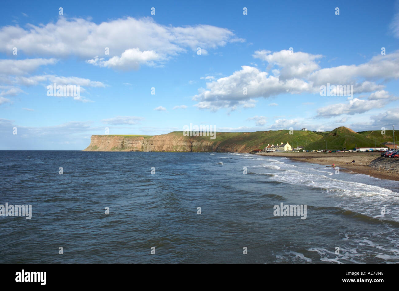 Saltburn and cliffs hi-res stock photography and images - Alamy