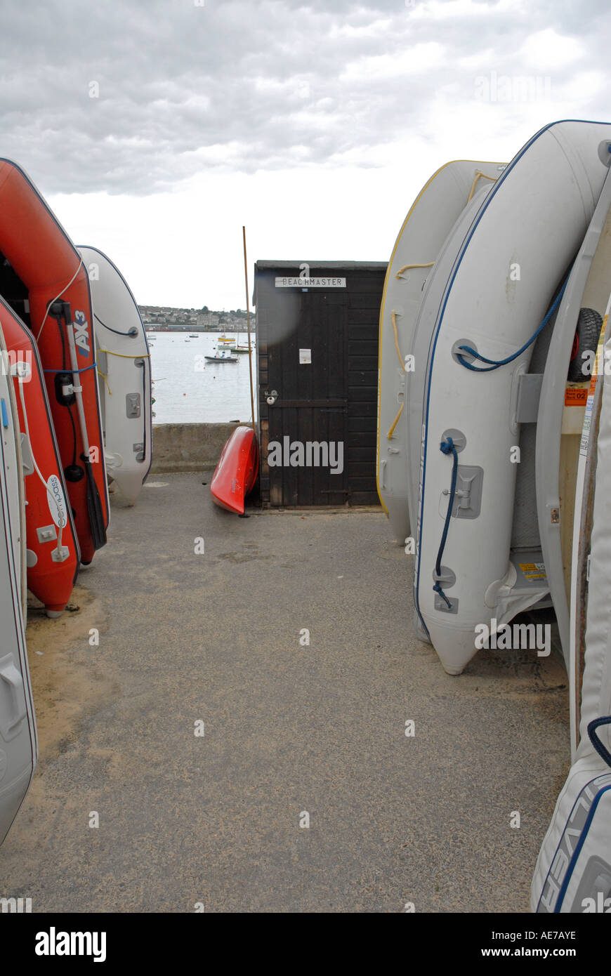 Rock, Cornwall - Sailing is extremely popular Stock Photo - Alamy