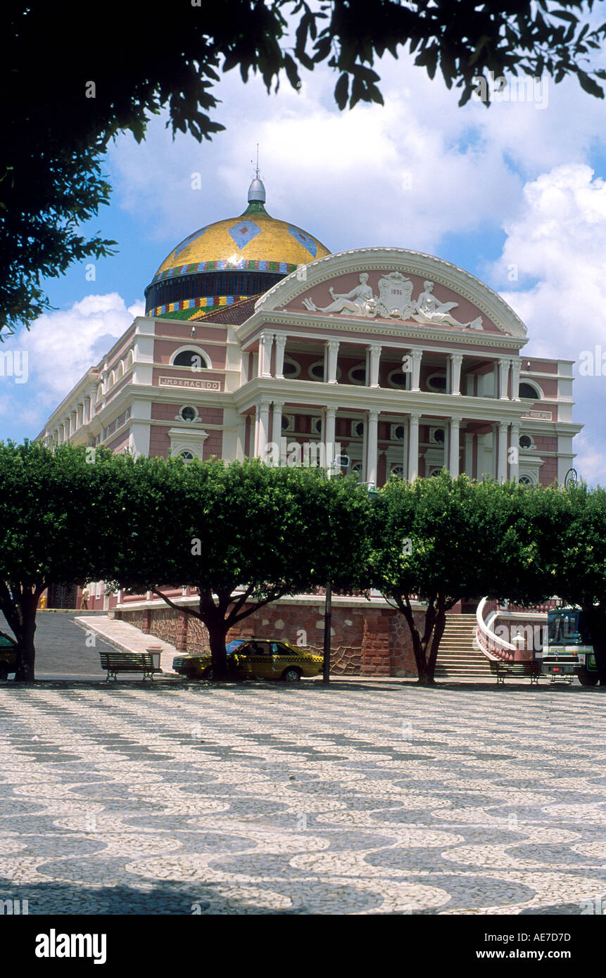 The Opera House in Manaus Brazil Stock Photo - Alamy