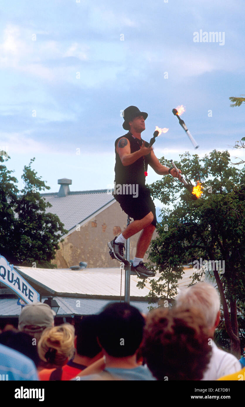 Street performer juggling at Mallory Square sunset celebration in Key ...