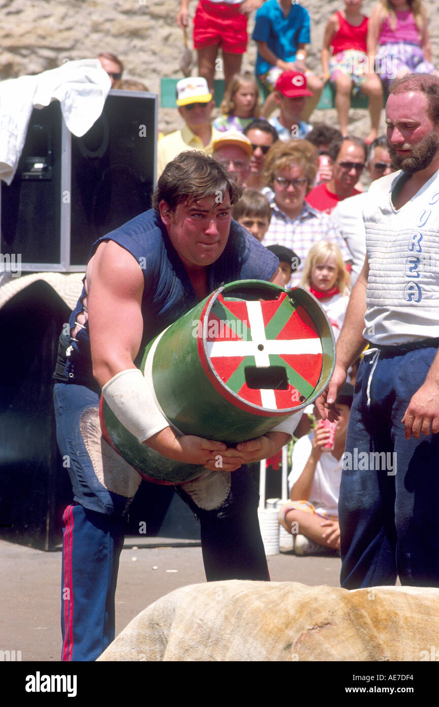 Jaialdi festival hi-res stock photography and images - Alamy